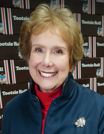 Ellen Gordon '65 | Honorary Degree Recipients | Commencement 2021 ... Ellen Gordon '65 | Honorary Degree Recipients | Commencement 2021 ...